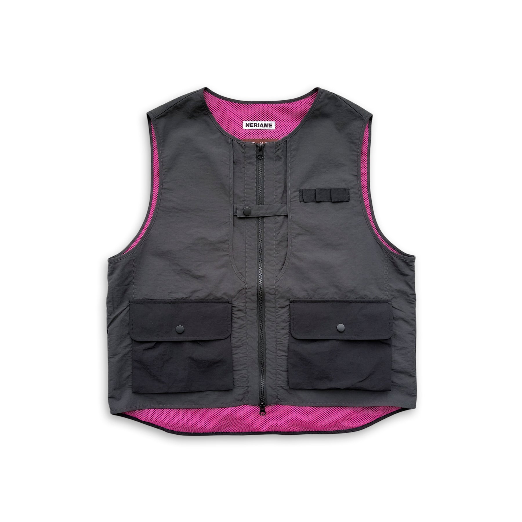TRAVEL VEST V2 (BLACK) – NERIAME